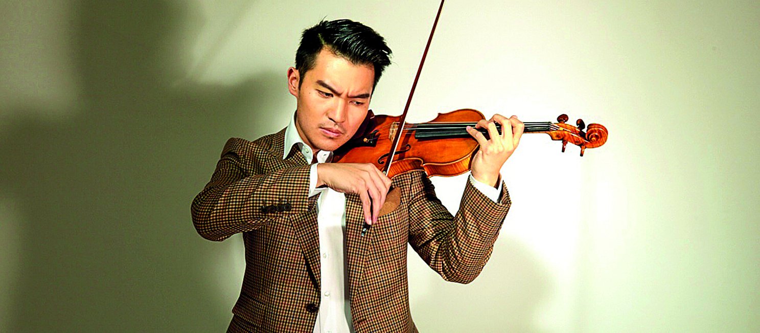 Het Vioolconcerto van Tsjajkovski met Ray Chen - Koningin Elisabethzaal ...
